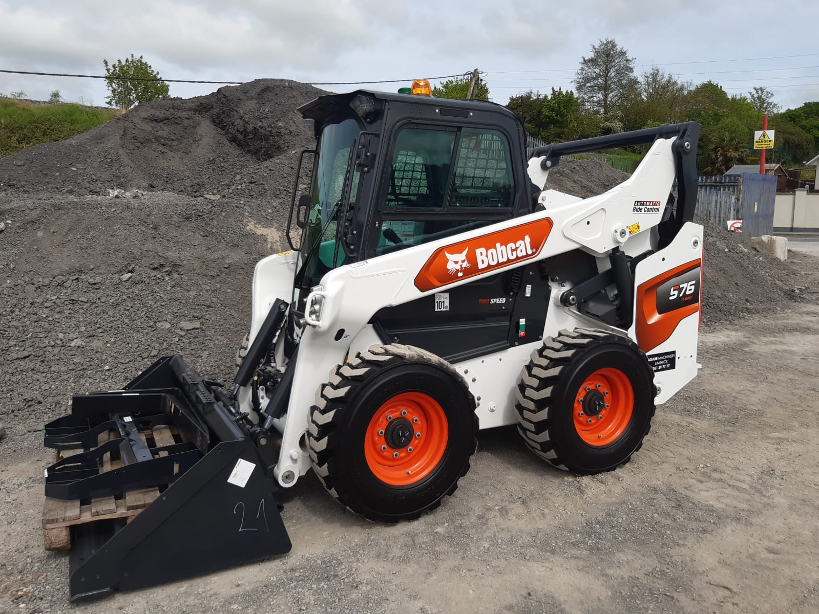 Bobcat S76 Loader | Lands in Tipperary - Adare Machinery